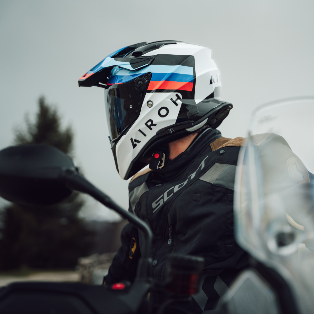 Casco Airoh Commander 2 Reveal Azul Rojo Brillo – Bikesport Chile